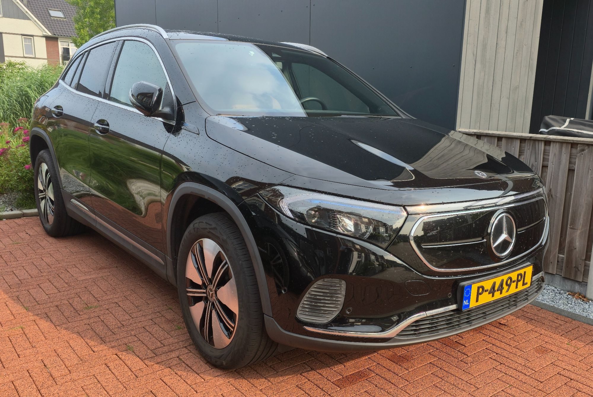 Mercedes-Benz EQA 250 Business Solution Luxury - Private Lease Overnemen.nl